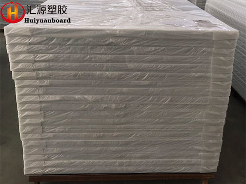 Quality Smooth Correx Fire Retardant Sheets , Recycled Corrugated Plastic Sheets for sale