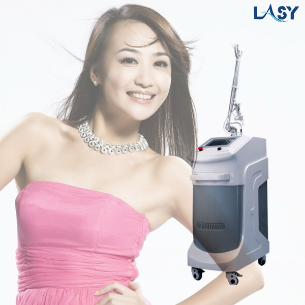 Quality RF Salon Fractional Co2 Laser Beauty Machine , Stationary Fractional Laser for sale