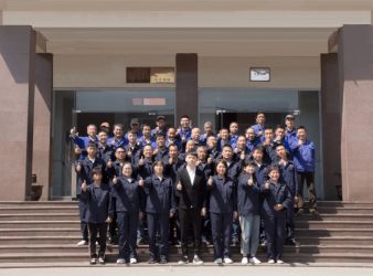 China Factory - Anyang Zhenhuan Metallurgical Resistant Material Co., Ltd.