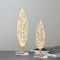 China Home Stainless Steel Gold Leaf Sculpture Arts And Crafts factory
