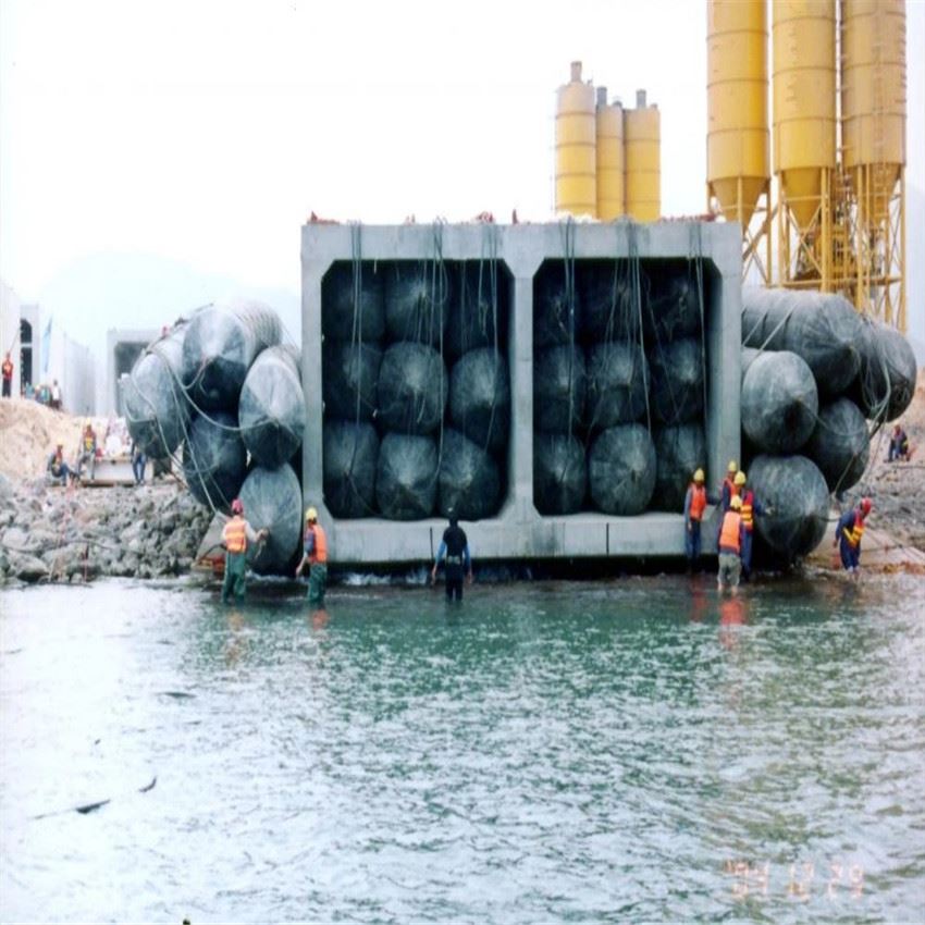 marine airbag for ship launching