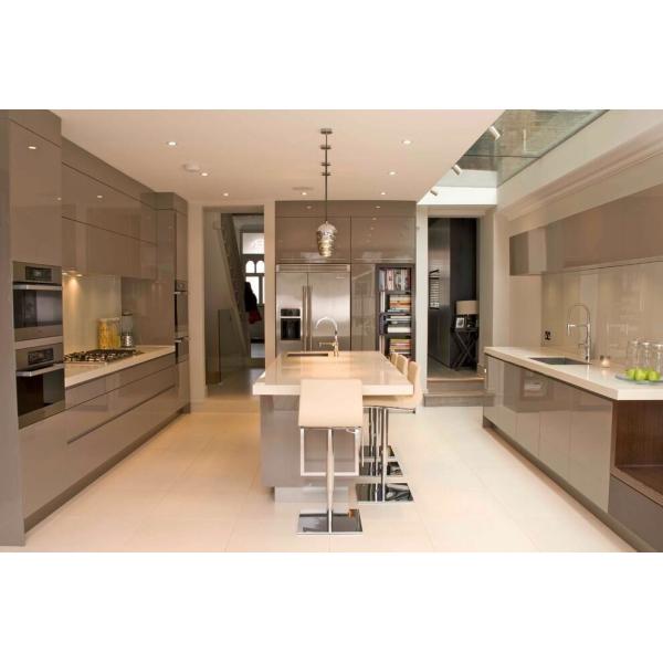 Quality Waterproof Fireproof Modern Style Customized Wooden Kitchen Cabinet with Blum for sale