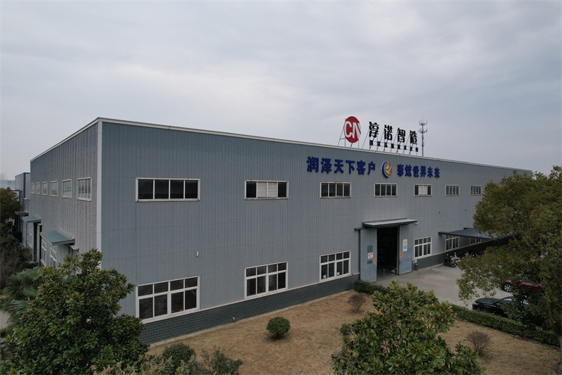 Egg Breaker Machine and Egg Separating Machine From Liquid Egg Production Line