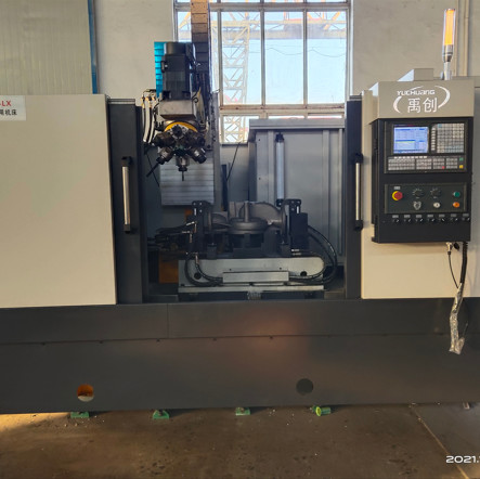 Quality Intelligent Multifunctional Vertical Drilling And Tapping Center For Valve for sale
