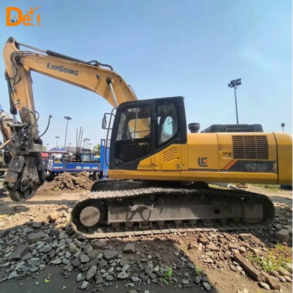 Quality LiuGong 926E Used Excavator Big Heavy Crawler Second Hand Digger For Construction for sale
