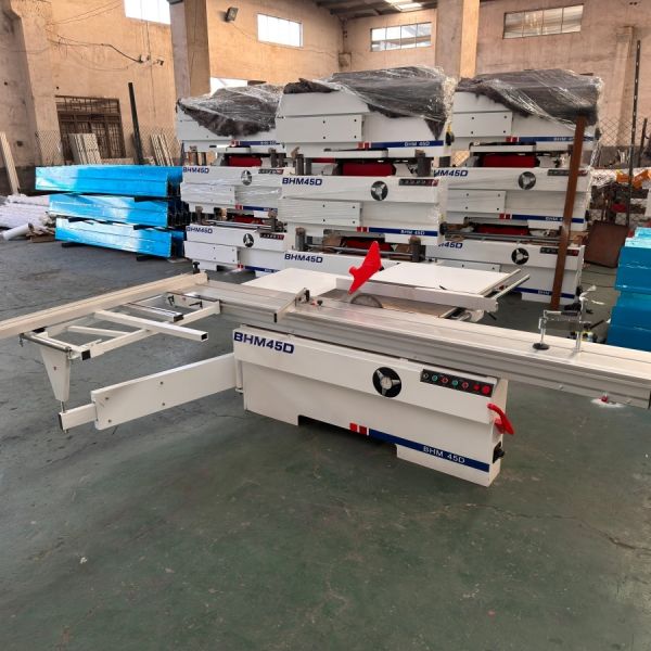 Quality Power 5.5KW Industrial Sliding Table Saw Cutting Sliding Panel Saw Machine CE Approved for sale