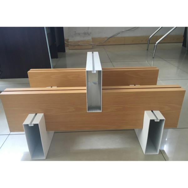 Quality Easy Installation Commercial Ceiling Tiles White Profile Linear Metal Baffle for sale