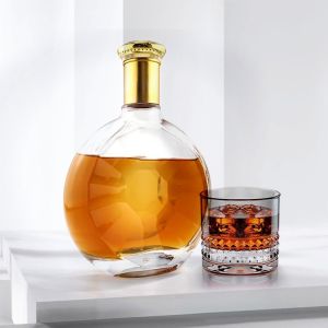 Quality 700ml 750ml Glass Bottles for Juice Rum Gin Whiskey Spirits Vodka Glass Base for sale
