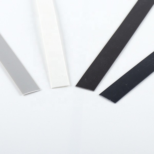 Quality Durable Shangri-La Blinds Roller and Pleated Design with 0.9mm Thickness Plastic Slat for sale