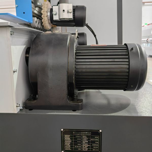 Quality Automatic Edge Banding Machine PM50D for Woodworking Machinery and MDF Board at for sale