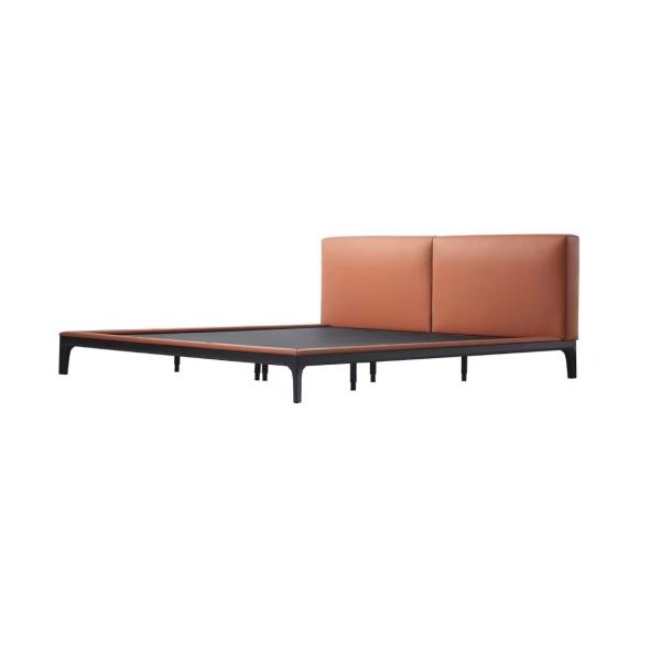 Quality Luxurious Italian Bed With Leather Fabric Finish Modern Comfortable for sale