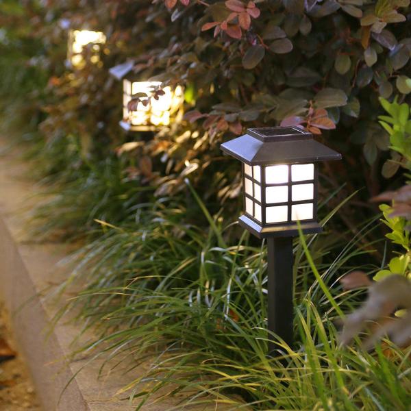 Quality Ambient-Sensing Solar Light with RGB Color-Changing Garden & Courtyard for sale