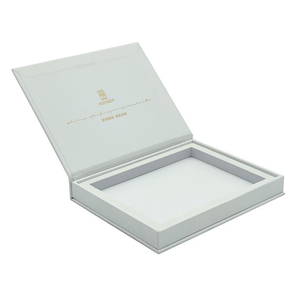 Quality Colorful Magnet Closure Cosmetic Packaging Box﻿ Rigid Magnetic Lid Gift Box for sale