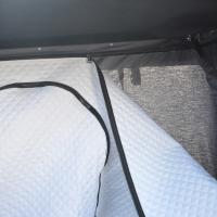 Quality Four-season Removable Hard Shell Rooftop Tent Insulation with One Bedroom for sale