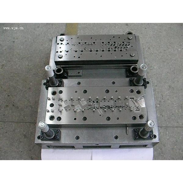 Quality Metal Progressive Stamping Tool For Bending Cutting And Punching for sale