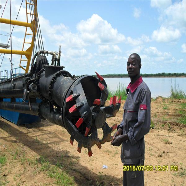 Quality 18" 3000m3/Hr Suction Dredger Ship 15m Sand Mining for sale