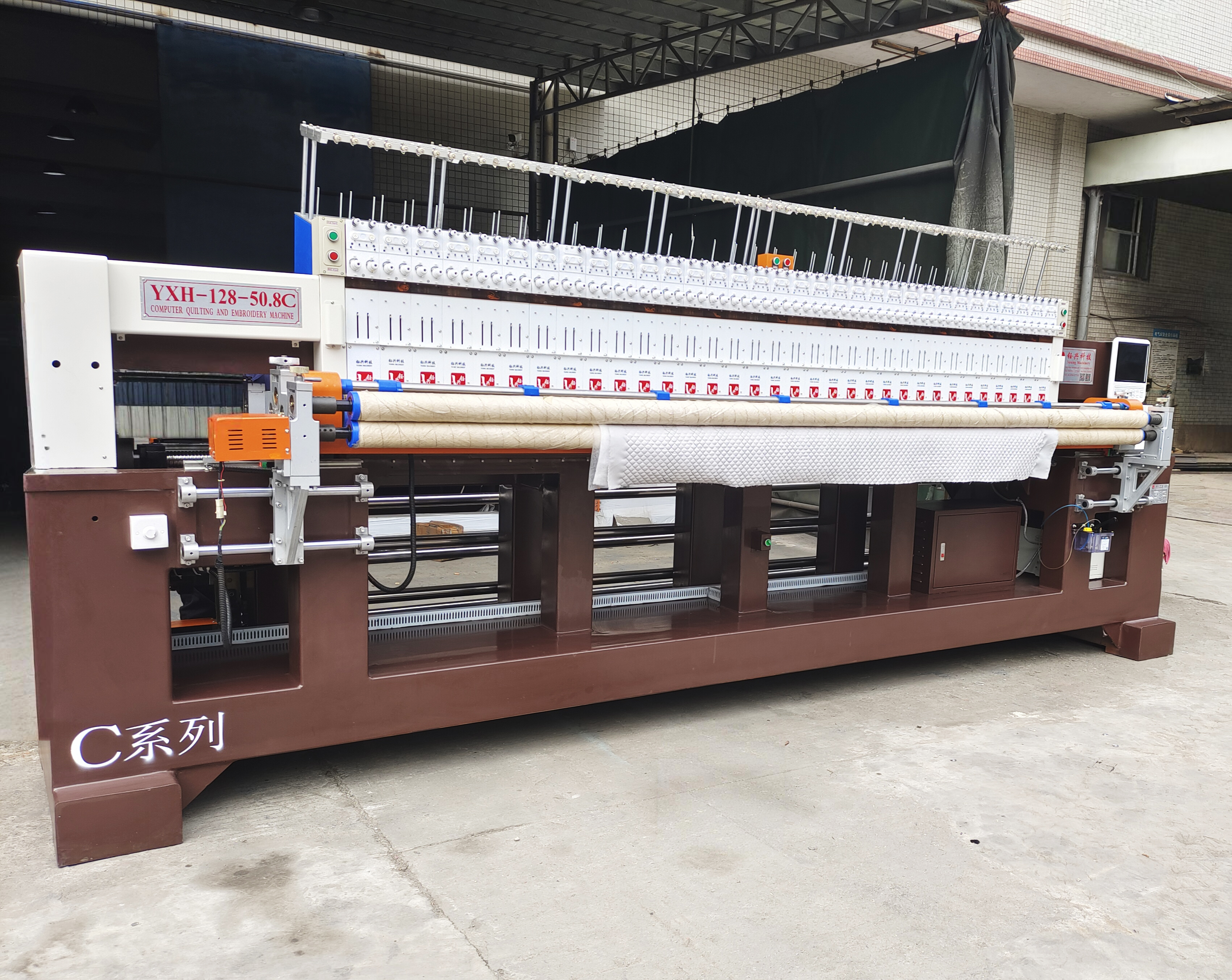 Quality 1200RPM 33 Heads Automatic Computerized Quilting Embroidery Machine for sale