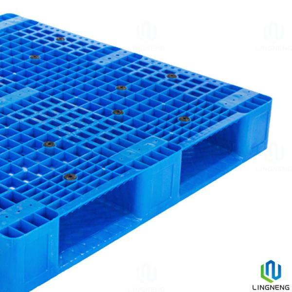 Quality Stackable Nestable Plastic Pallets 1200X1200X160mm 3 Runners Heavy Duty for sale