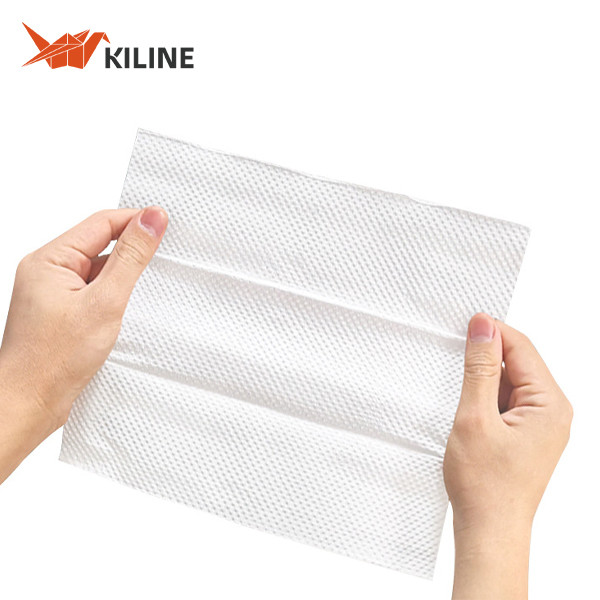 Quality 40gsm Laminated V Fold Disposable Hand Towels Wood Pulp Hand Paper Towels for sale