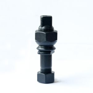 china Truck Rear Wheel Hub Bolts And Nuts Truck Nuts M19X1.5 10.9 12.9 Grade For