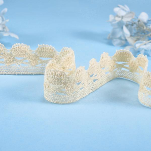 Quality 100% Cotton Sustainable Crocheted Embroidery Lace With Beads Home Textile for sale