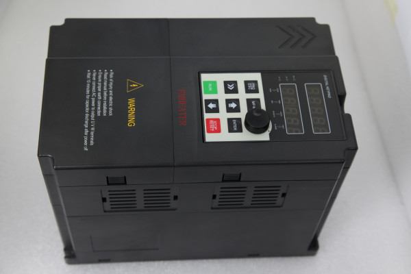 Quality 7.5KW 10HP 3 Phase Frequency Inverter Blower Fan 400 Volt Inverter for sale