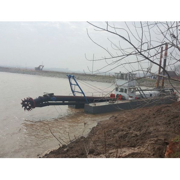 Quality WN350 30kw Pump Mud Dredging Boat For Waterway Maintenance And Navigation for sale
