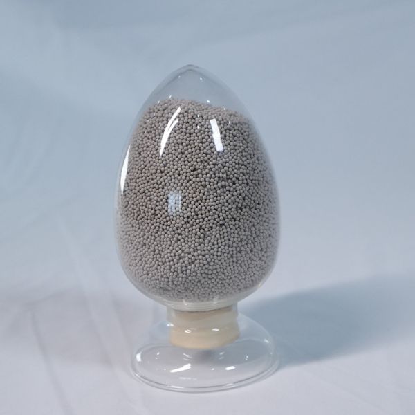 Quality Temperature Spherical CCR Alumina Carrier With Pore Volume Of 0.58-0.66 Cm3/G for sale