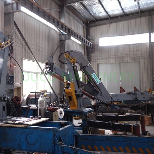 Quality 8M Knuckle Telescopic 0.6t Mobile Hydraulic Cranes for sale