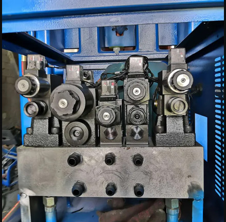Quality Vacuum Casting Process With Vacuum Casting Mold For Electric Insulators for sale
