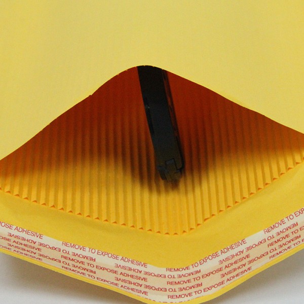 Quality 15x20cm Corrugated Paper Envelope Bag Shockproof Environmentally Friendly for sale