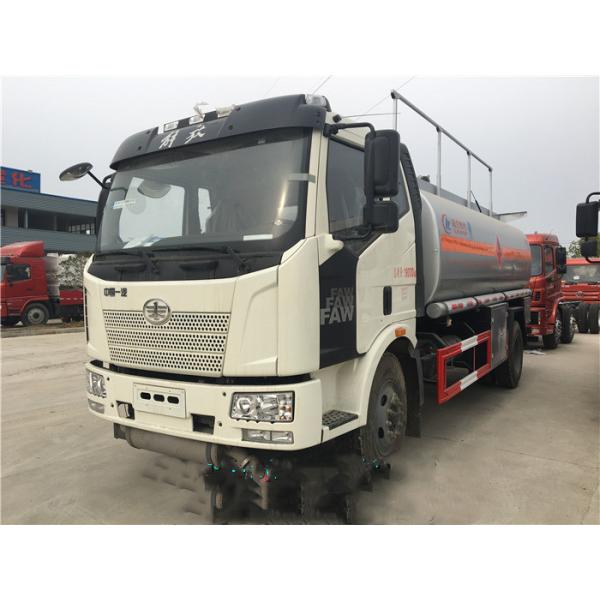 Quality FAW 4x2 Wheel 15000 Liters Mobile Fuel Dispenser Truck 8450x2500x3200mm for sale