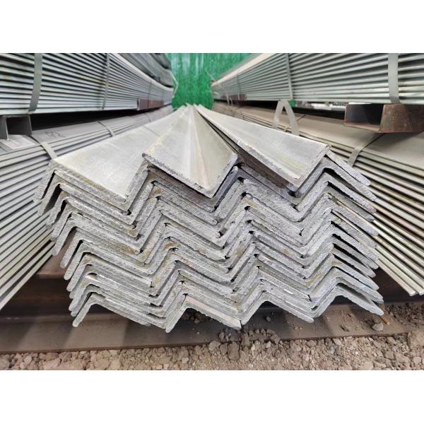 Quality Hot Rolled Carbon Mild Steel Equal Unequal Angles Bar for Durable Building for sale