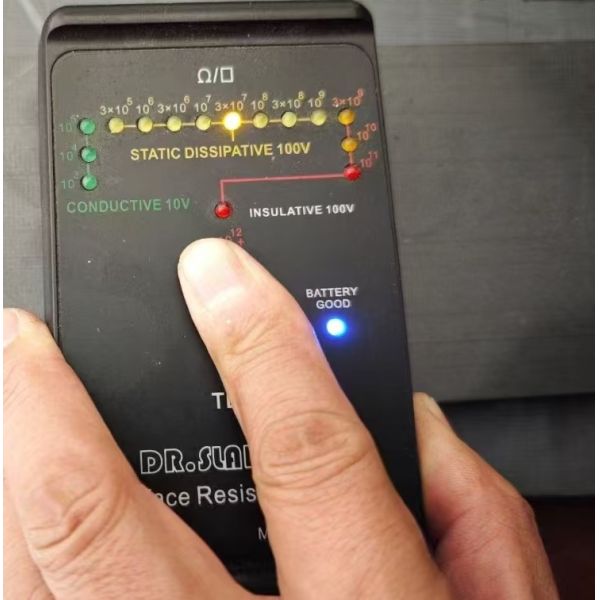 Quality 170 MPa Flexural Strength PEEK Pellets With Anti-Static Carbon Fiber Reinforcement And Thermal Conductivity Of 0.25 W/mK for sale