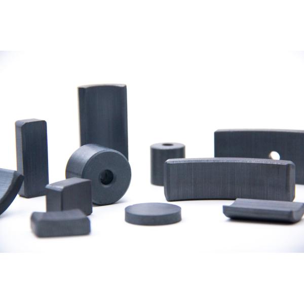 Quality Sintered Permanent Magnet Ferrite With High Coercivity For Inverter Motor W5018F for sale