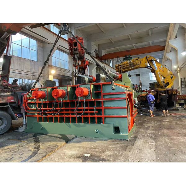 Quality Automatic Operation Mode Scrap Metal Compactor Machine  For Scrap Steel for sale