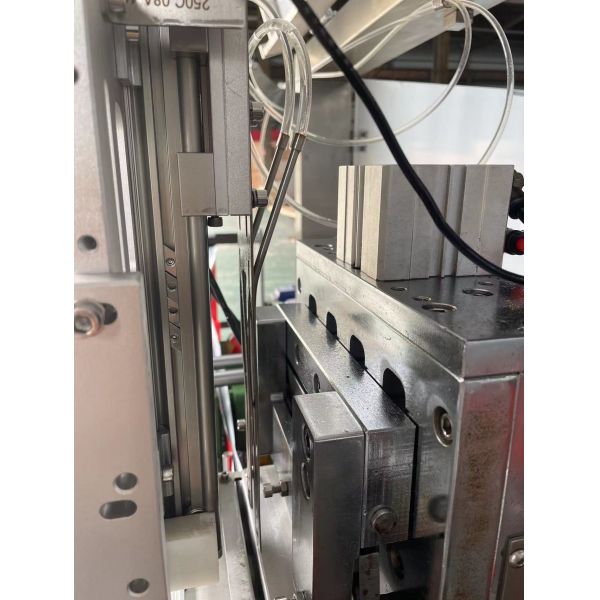 Quality High Speed Single Sachet Wet Wipe Packing Machine Four Side Sealing Alcohol Prep for sale