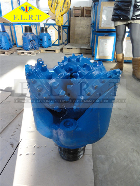 Quality Blue Tricone Drill Bit 13 5/8