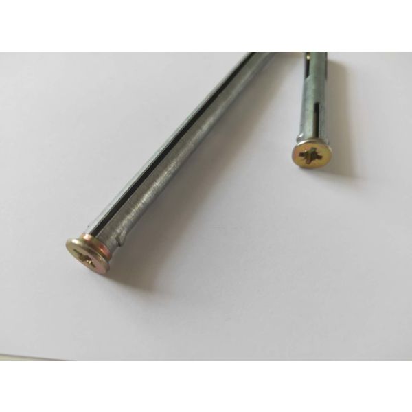 Quality Carbon Steel  cold  forging  metal  frame  Anchors Grade 4.8 ZnP Color  and  DIN  stadard for sale
