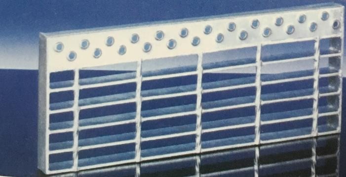 hot dipped galvanized steel grating used for stair tread