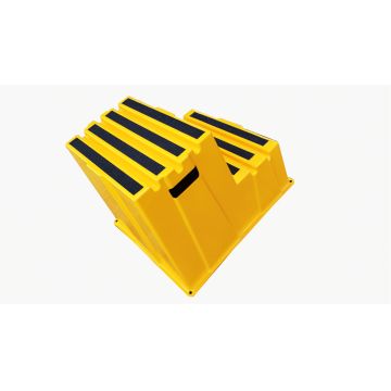 Quality Safety Padded Step Stool HDPE High Step Ladders For Operating The Machine for sale