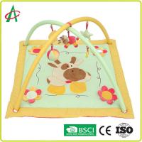 China EN71 Square Baby Crawling Blanket With Animal Character Printing factory