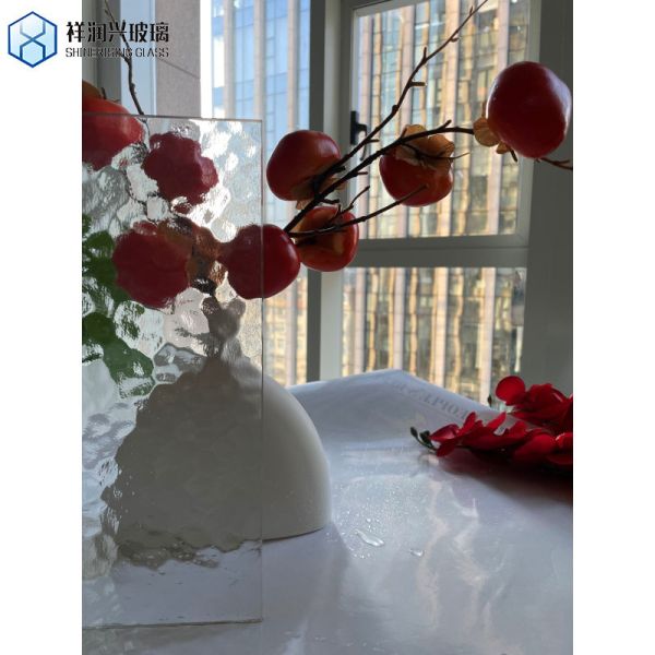 Quality Ultra Clear Tinted Stream Pattern Glass Textured Cabinet and Door Glass Pane for sale