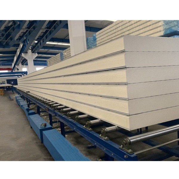 Quality B1 Grade Fireproof Rigid PU Sandwich Panel For Wall 950mm Width for sale