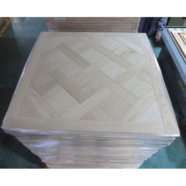 Quality Unfinished Versailles Panels Flooring Oak Engineered Panels With Internal Bevels for sale
