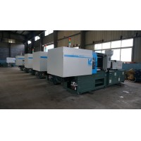 Quality High effeciency energy saving injection molding machine with variable pump for sale