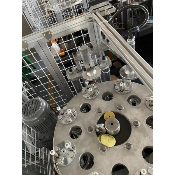 Quality Paper Folding Processing Type Fully Automatic High Speed Paper Cup Forming for sale