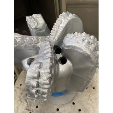 Quality PDC Bit 8-1/2 Inch 5blades Diamond Drilling Tools Of API Spec for sale