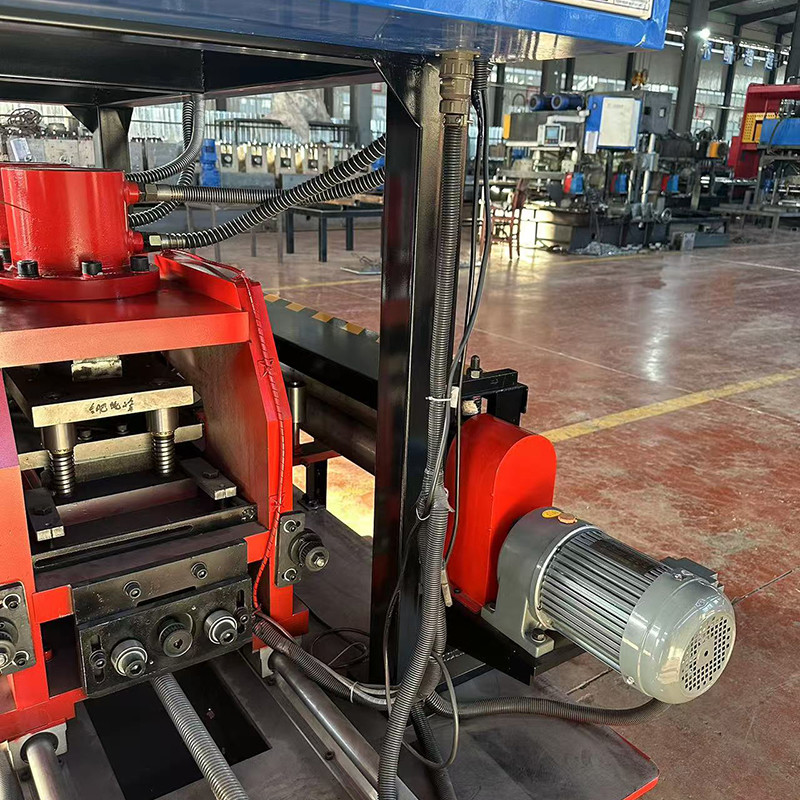 Cable tray punching machine front view