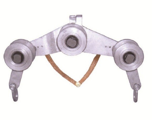 Quality Three Wheel Structure Transmission Line Stringing Tools Earthing Pulley Block for sale